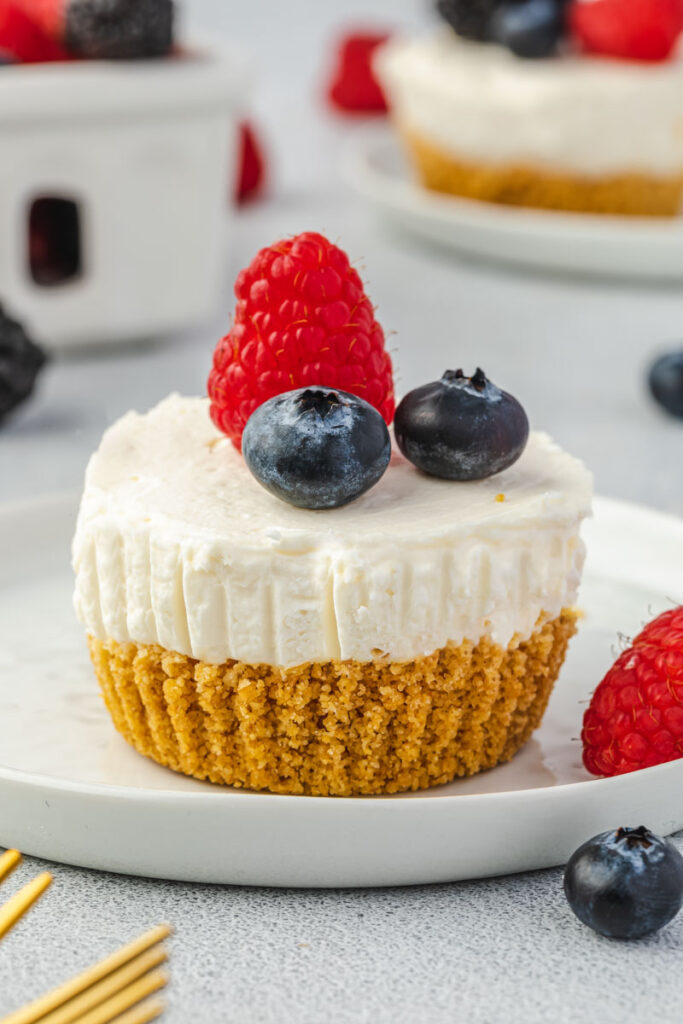 How Long Does Cheesecake Last in the Fridge