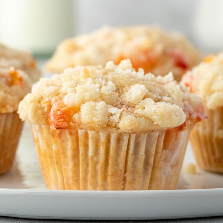 Peach Cobbler Muffins (with Fresh or Canned Peaches)
